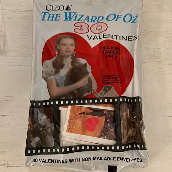 cleo | Holiday | Nib Cleo 988 Valentines Day Wizard Of Oz Cards New ...